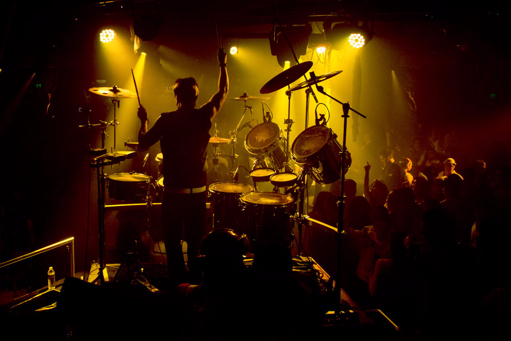 Specialty Entertainment – DJ & Dance Band Entertainment Services in Los ...